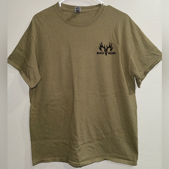 Gildan | Shirts | Buck Wear Hunting Tshirt Large Hey Vegetarian | Poshmark